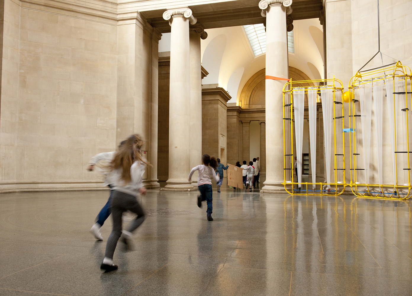 Spaceship School – THE DREAM BUREAU – DAN SCOTT